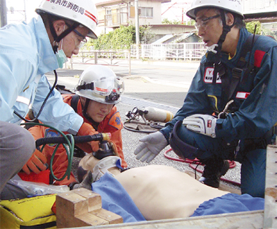 消防･医療がタッグ 大規模災害想定し訓練 | 旭区・瀬谷区 | タウンニュース