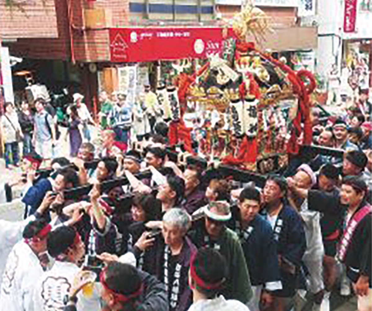 亀岡八幡宮 4年ぶり復活渡御 7月15・16日 例大祭 | 逗子・葉山 | タウンニュース